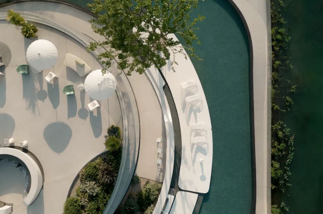 成都麓湖·C19鸿鹄岸样板岛 | JTL加特林 ARCHINA 项目