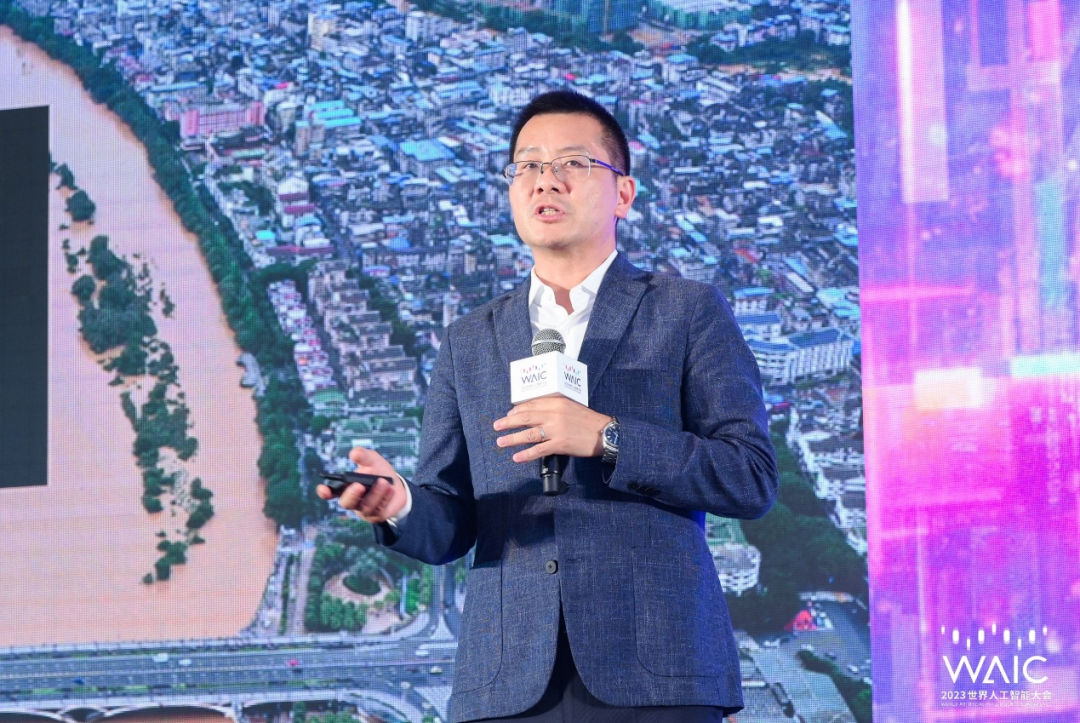 精选 | 谢谢全力奔赴的你，成就AECOM“暑”不尽的精彩！ - Press 地产通讯社