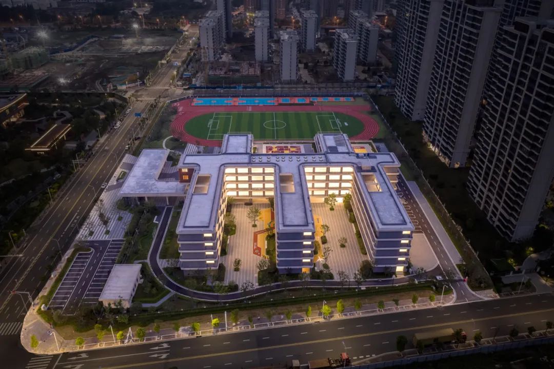 安庆双莲寺小学 | CUBE立方设计 ARCHINA 项目